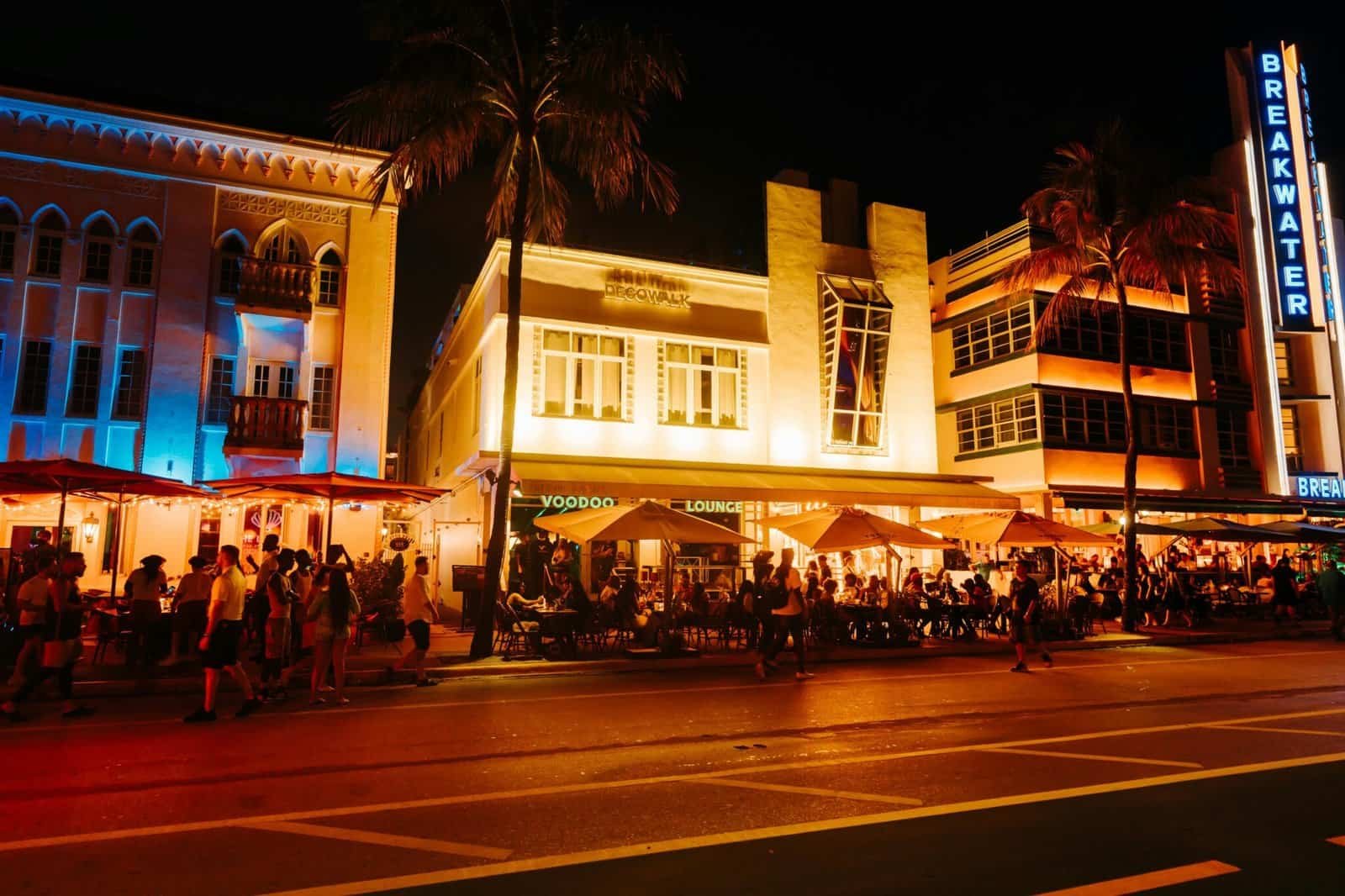 Miami Travel Guide 2026 | Best Places, Beaches & Travel Tips